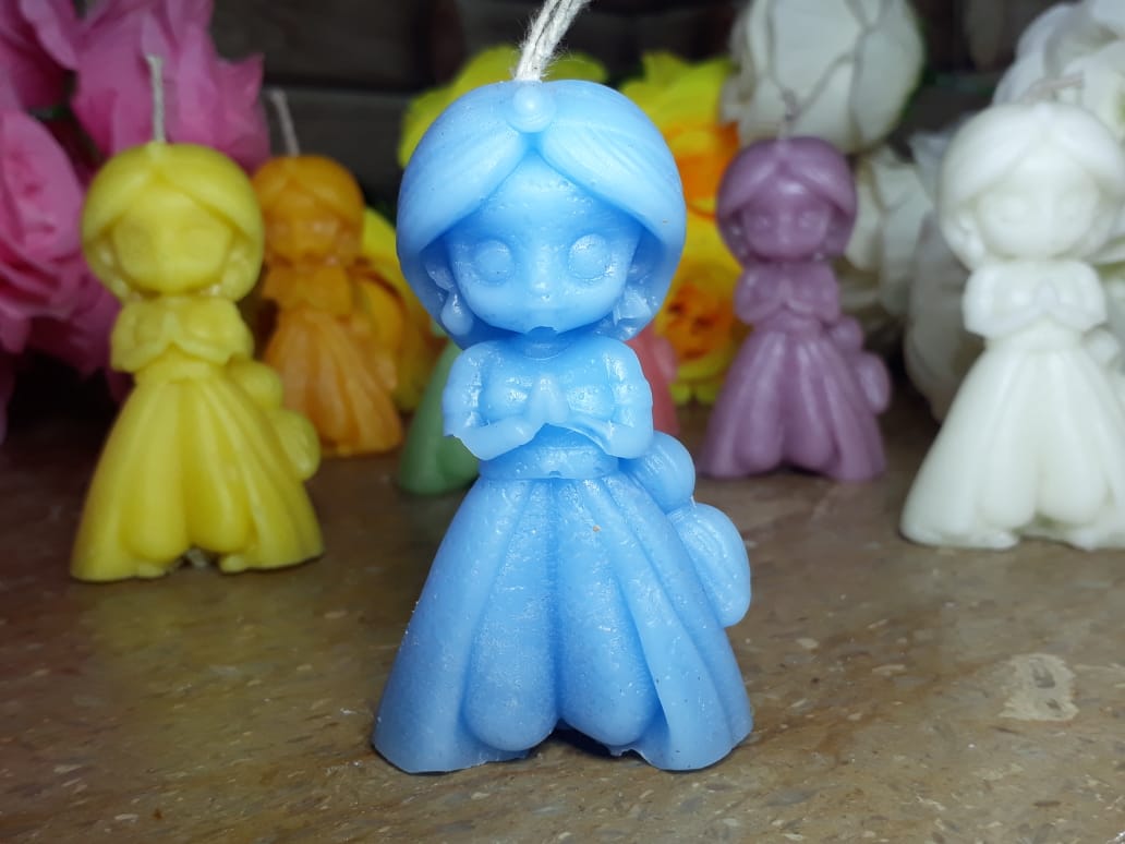 Princess Jasmine Doll Candle – Handcrafted Luxury Scented Decor